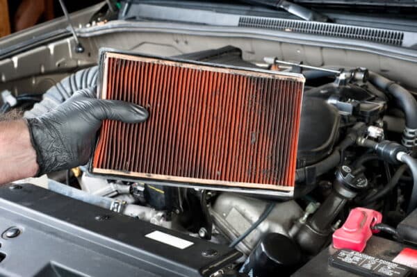How to Clean Your Car’s Air Filter | Simoniz